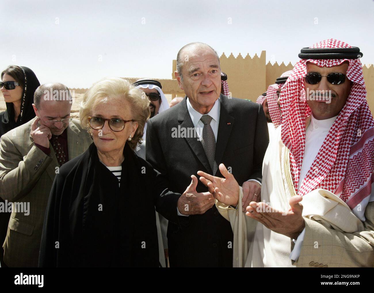 French President Jacques Chirac, center, and his wife Bernadette, left ...