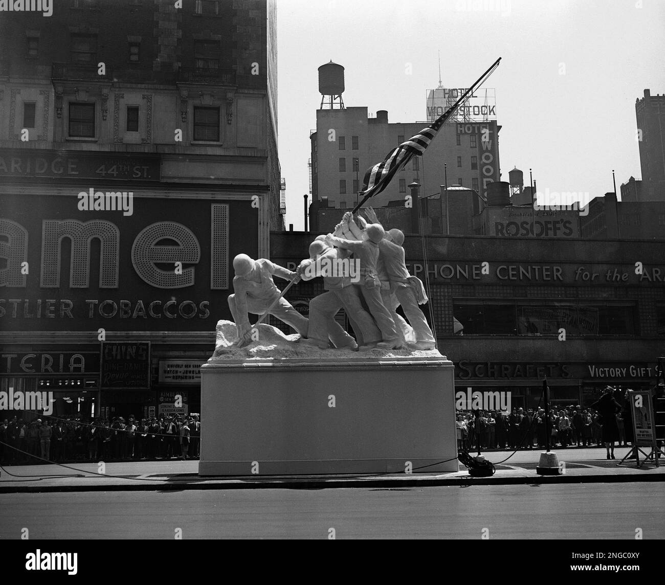 A 50-foot statue, made by sculptors from Rochette and Parzinin ...