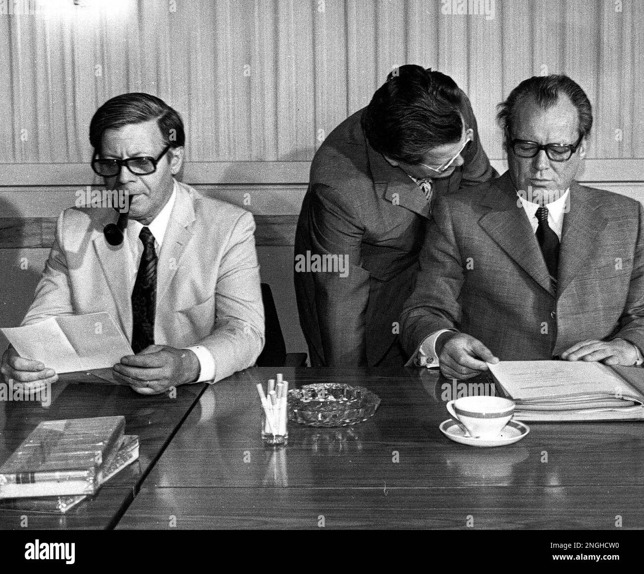 Spionagefall Guillaume - Finanzminister Helmut Schmidt; Brandt-Referent ... Spionagefall Guillaume - Finanzminister Helmut Schmidt; Brandt-Referent ...