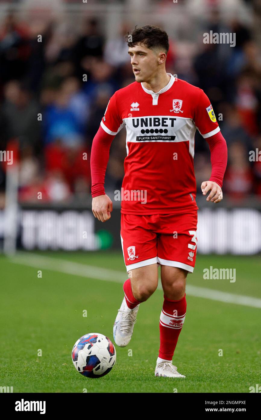 Middlesbroughs Ryan Giles auf dem Ball während des Sky Bet Championship ...