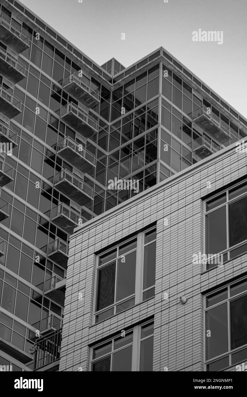 Postmodernismus architektur -Fotos und -Bildmaterial in hoher Auflösung ...