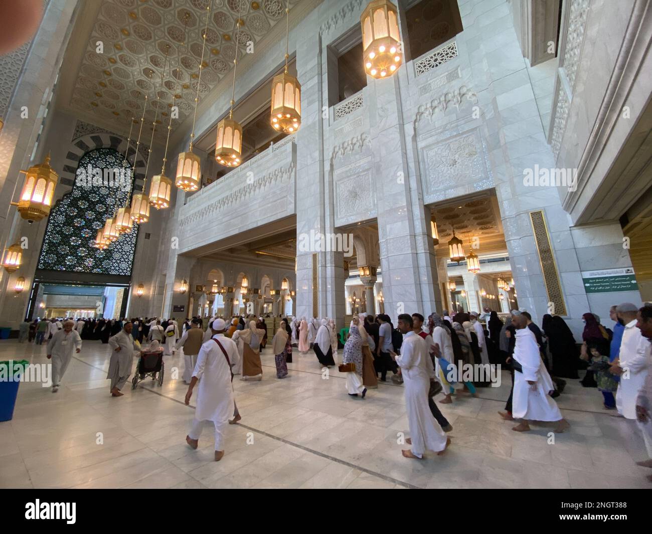Jeddah, Saudi-Arabien 26. Januar 2023: Muslimische Pilger beten in ...