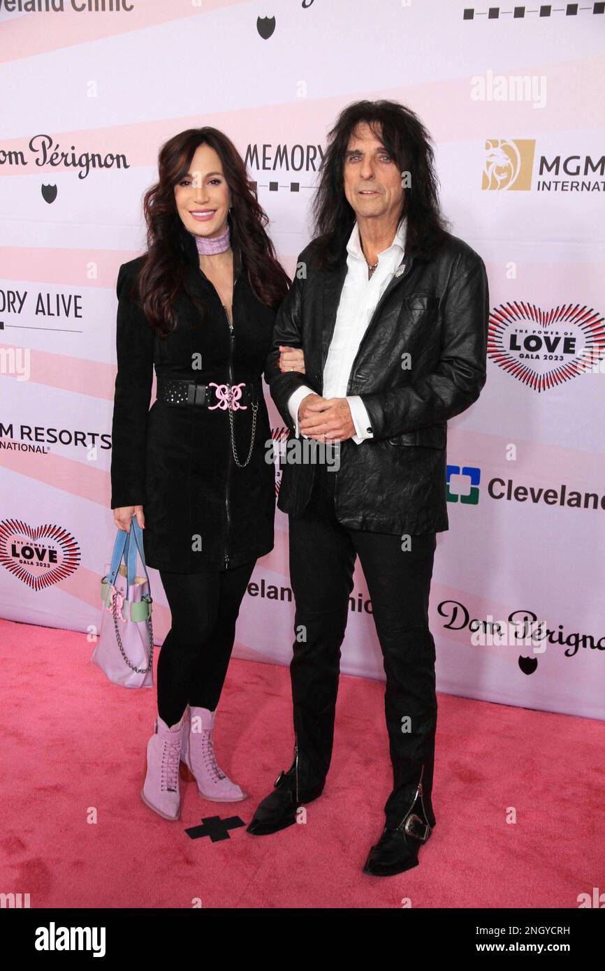 Photo by: Raoul Gatchalian/STAR MAX/IPx 2023 2/19/23 Alice Cooper and ...