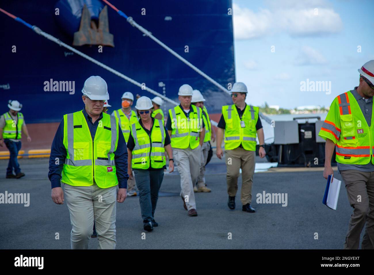 Führer aus den USA Army Corps of Engineers, FEMA, Department of Energy ...