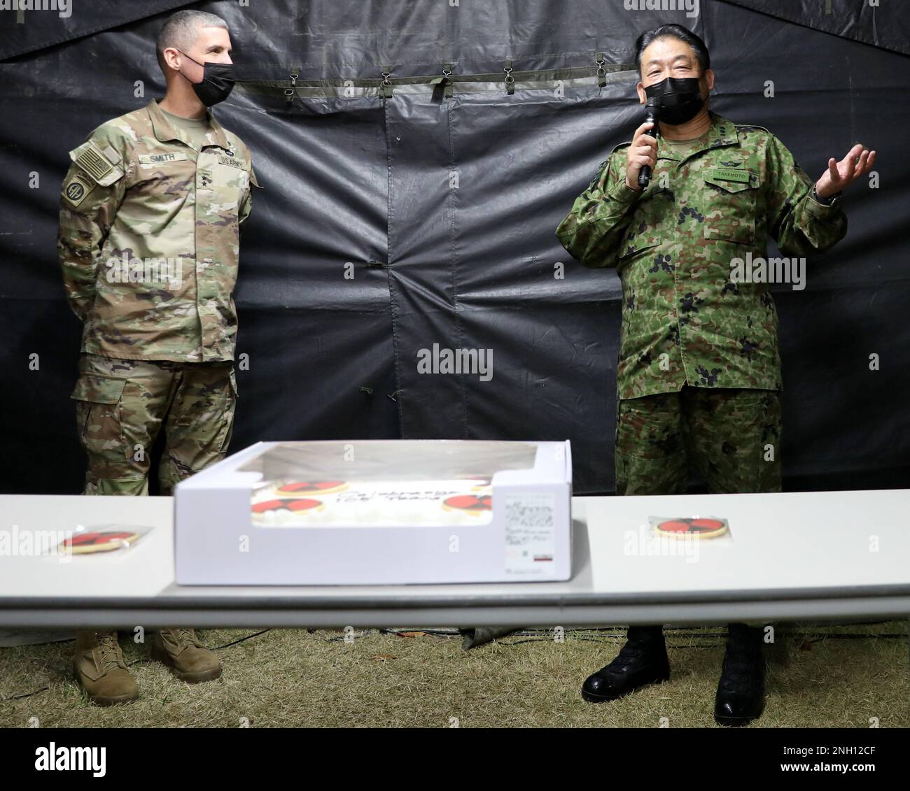 Generalleutnant Takemoto, kommandierender General der japanischen ...