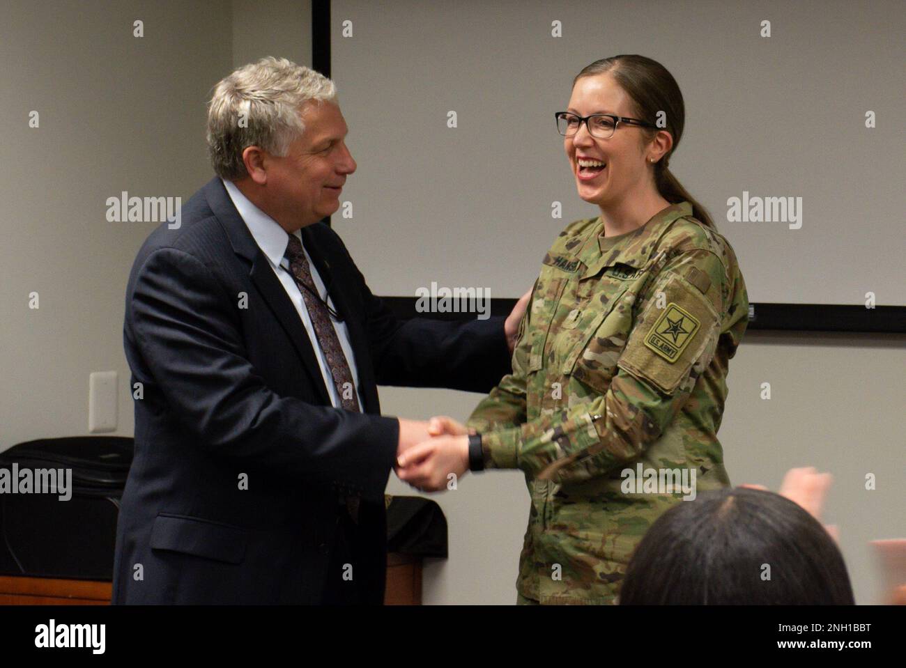 Assistant chief armee reserve -Fotos und -Bildmaterial in hoher ...