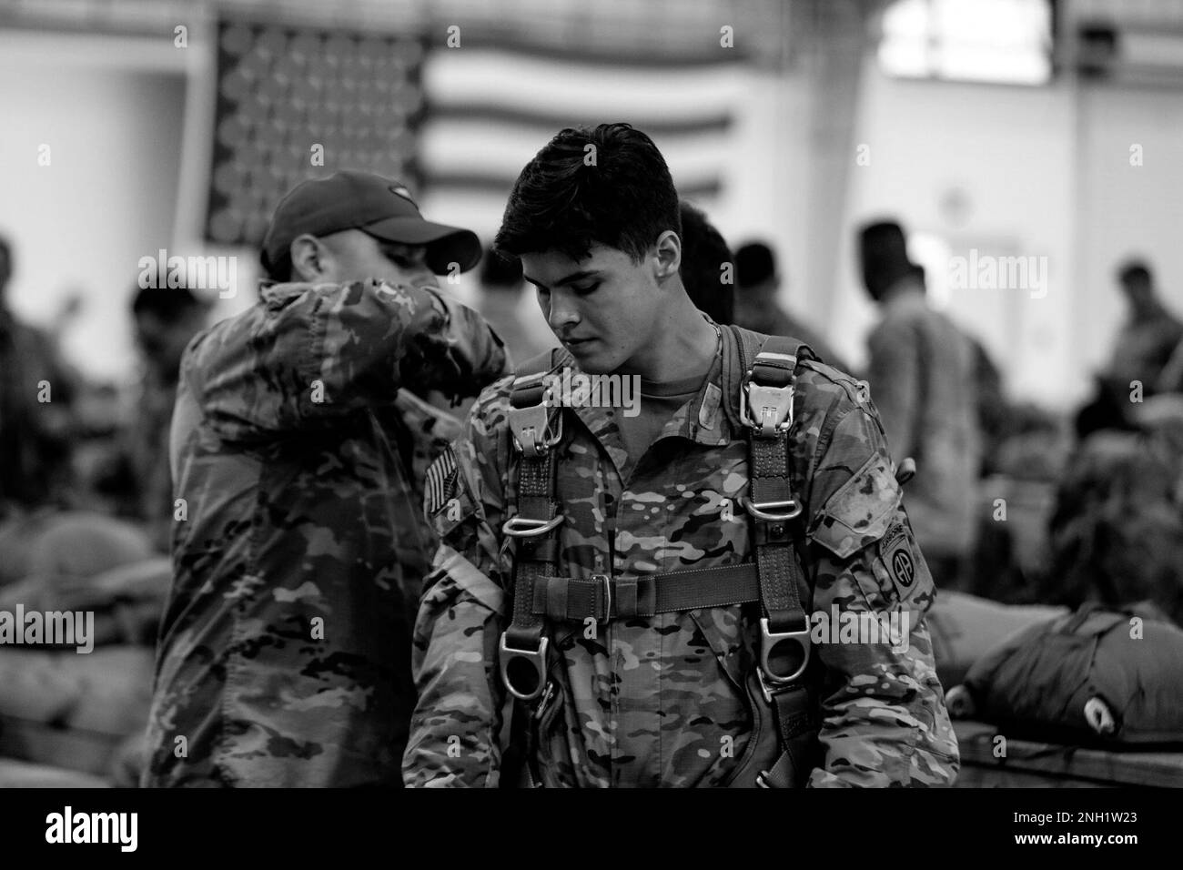 Mass tactical jump -Fotos und -Bildmaterial in hoher Auflösung – Alamy