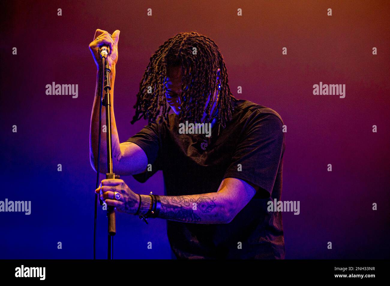 Poorstacy schlagzeuger -Fotos und -Bildmaterial in hoher Auflösung – Alamy