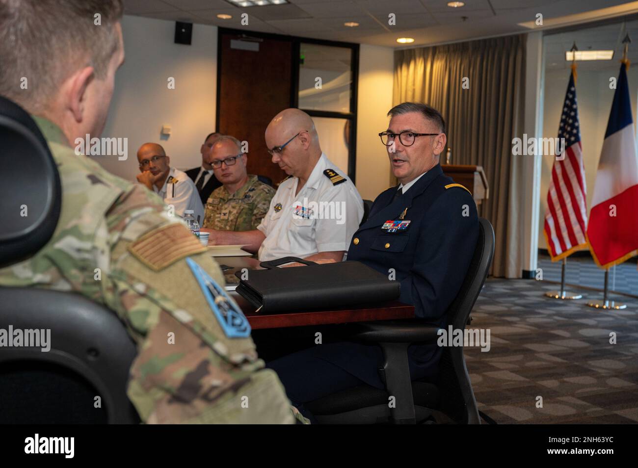 Major General Shawn N. Bratton, Commander des Raumfahrttrainings und ...
