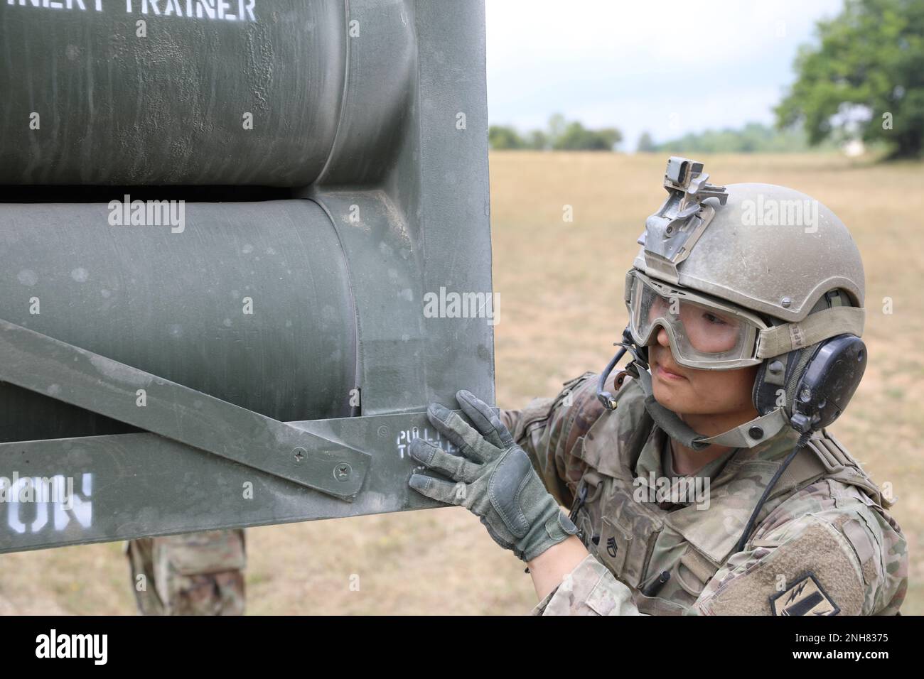 Staff sgt. Henry Jiang, Crewmitglied des 1. Bataillons, 77 ...