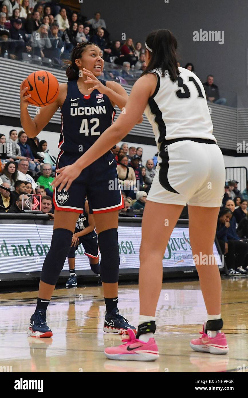 PROVIDENCE, RI - FEBRUARY 01: UConn Huskies forward Amari DeBerry (42 ...