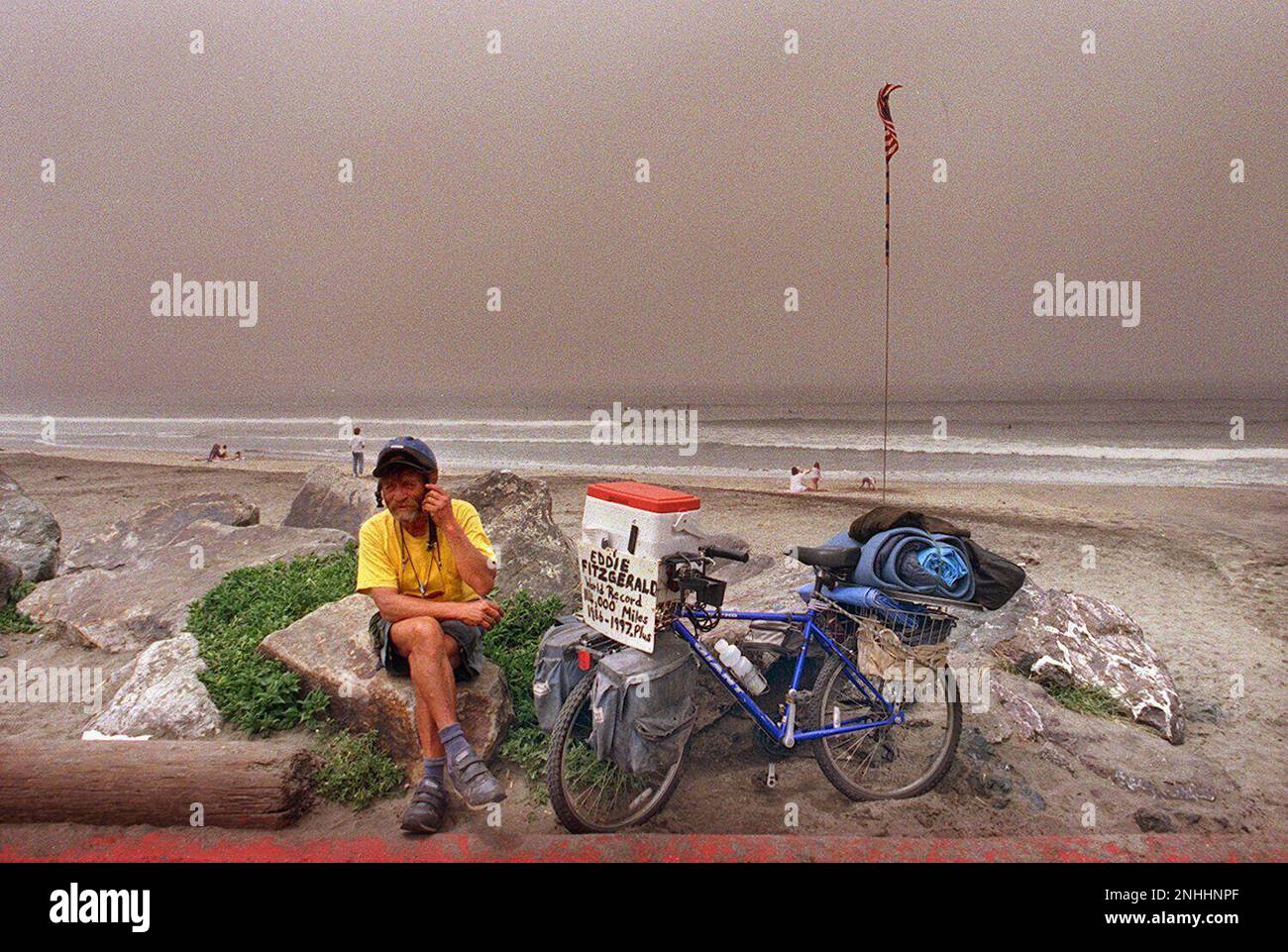 BIKER 1/C/27MAY97/MN/MACOR Bicycle rider Eddie Fitzgerald 61, has been ...