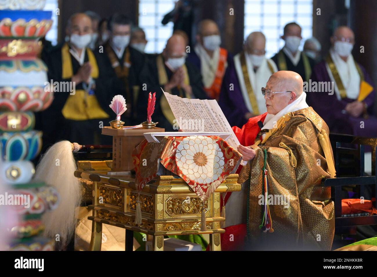 Shinsan (Shinzan) shiki, a ceremony in which a newly appointed head ...