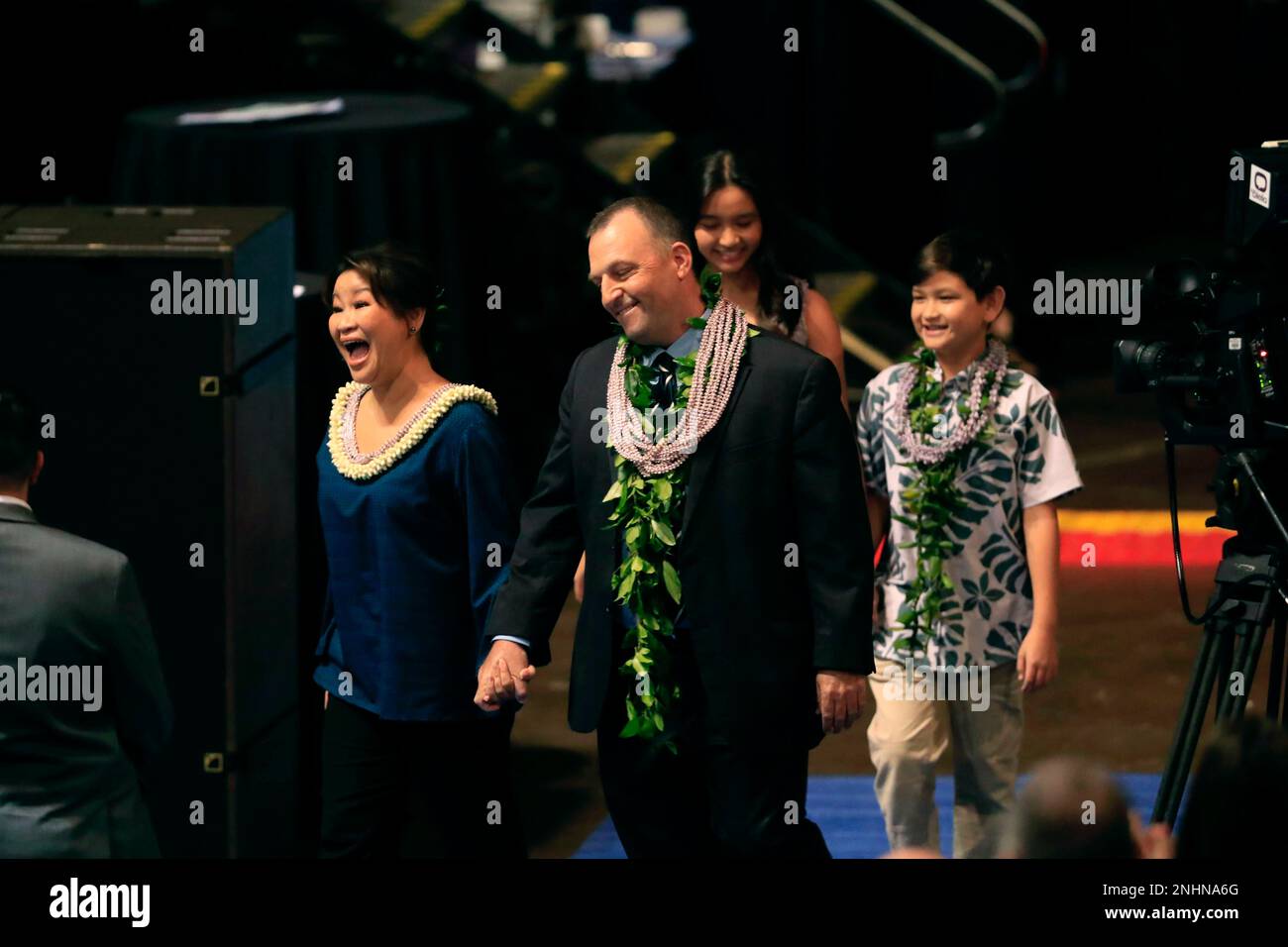 Josh Green arrives with his wife, Jaime, daughter Maia and son Sam to ...