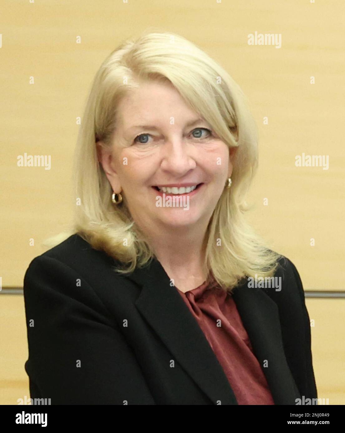 Catherine Mary Russell (L), Executive Director of UNICEF ( United Nations Children's Fund ...