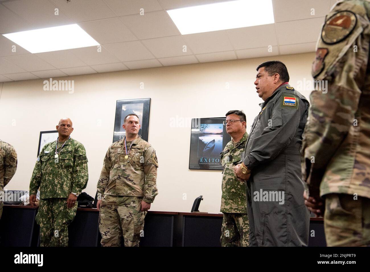 Paraguayische luftwaffe -Fotos und -Bildmaterial in hoher Auflösung – Alamy