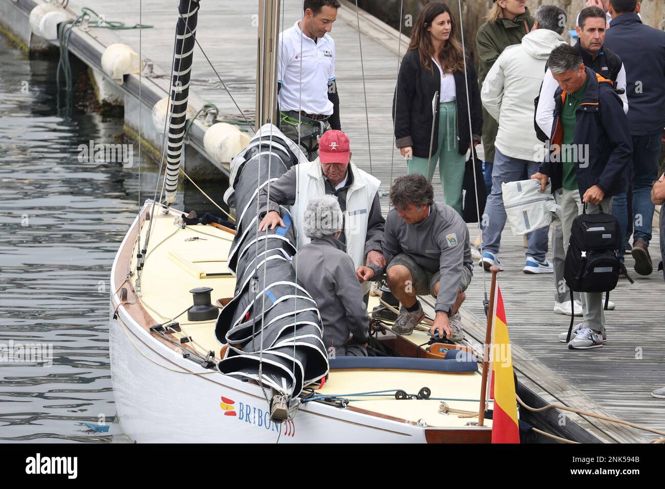 The King emeritus Juan Carlos I closes the boarding of "Bribón" in the ...