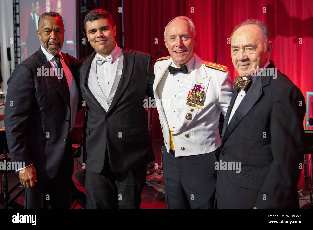 Von links: Steve Davis, Gründer von Tuskegee Next; Jairo Vargas, 2022 ...