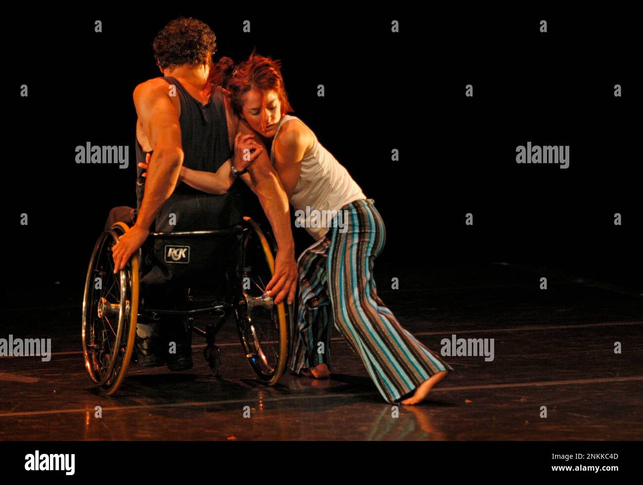 Rodney Bell, left and SonsherŽe Giles rehearse as part of an energetic ...