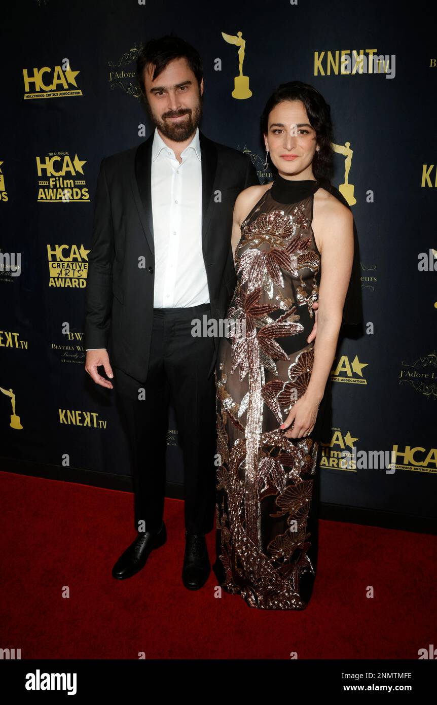 Ben Shattuck, Jenny Slate, bei den HCA Film Awards 2023 der Hollywood ...