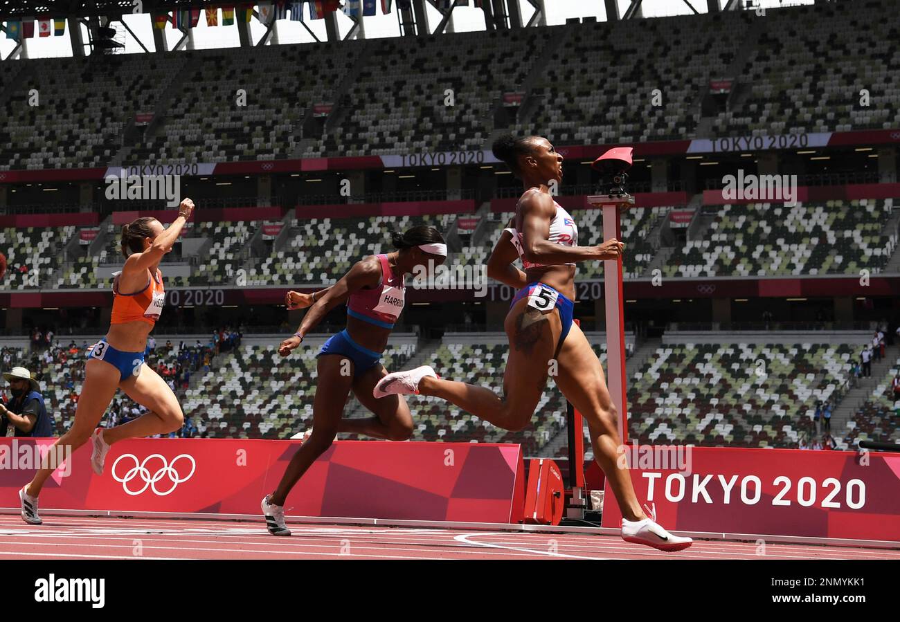 Puerto Rico's CAMACHO-QUINN Jasmine (R), winner, competes in the Women ...