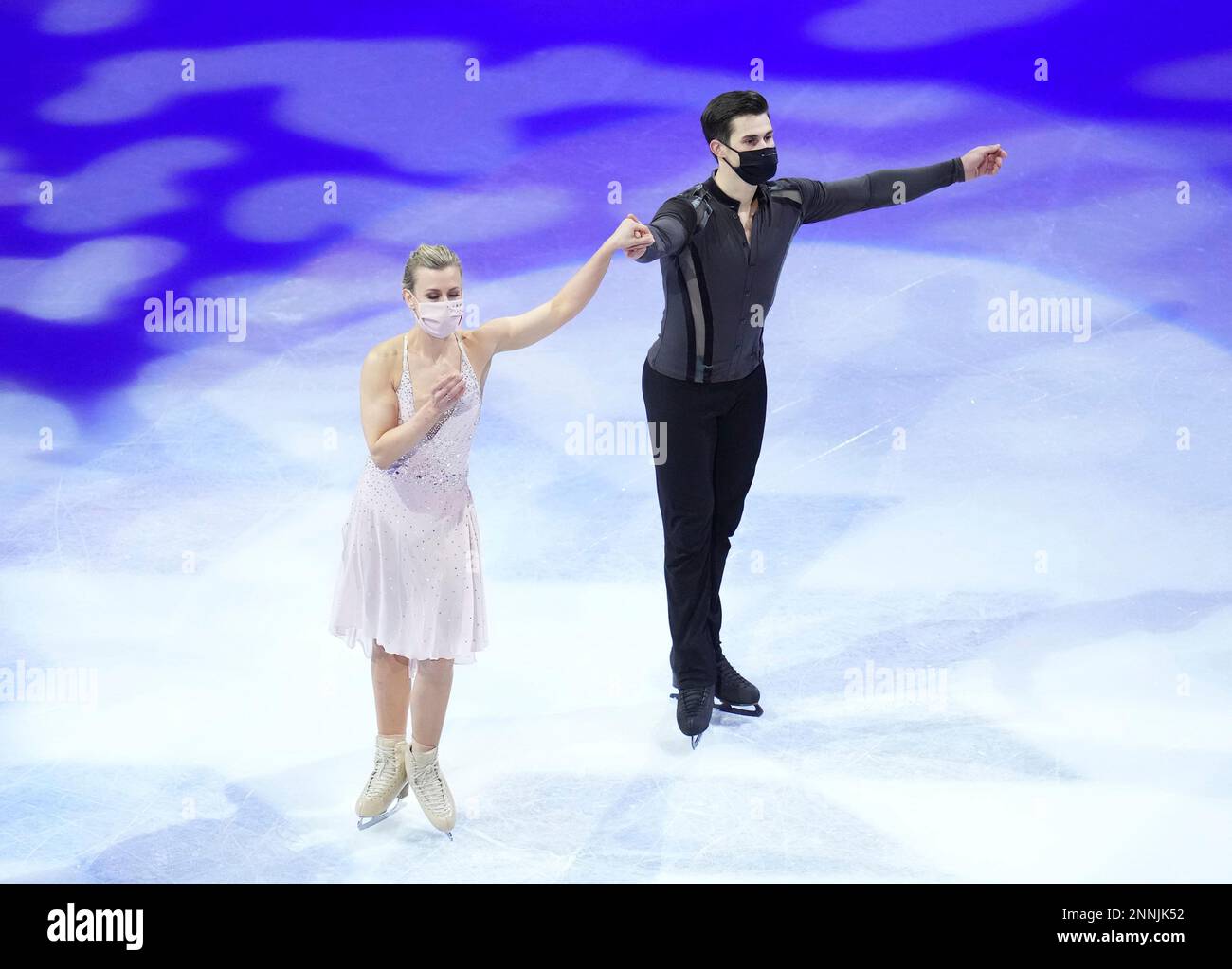 Madison Hubbell and Zachary Donohue of U.S.A. win the silver medal ...