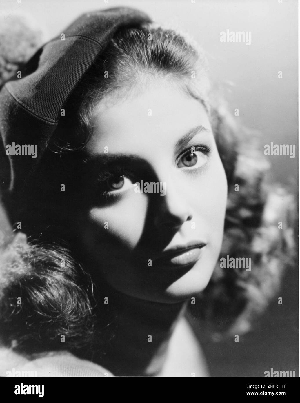 Italienische schauspielerin pier angeli Schwarzweiß-Stockfotos und ...