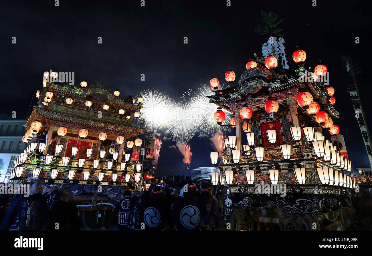 Chichibu Festival's Yataijyoji floats go through the street of Chichibu ...