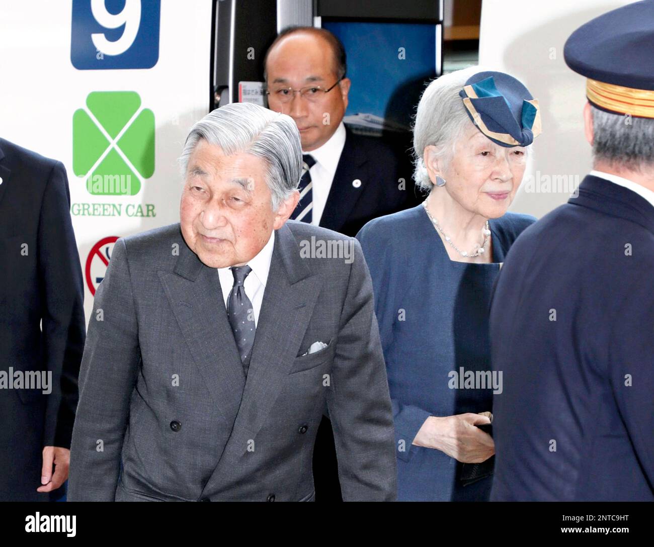 Japan's Emperor Emeritus Akihito and Empress Emerita Michiko arrive at ...