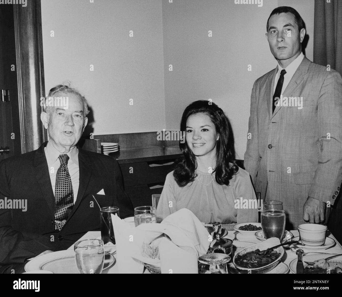 Miss Lynelle Weber, daughter of Mr. and Mrs. W. W. Weber of Decatur ...