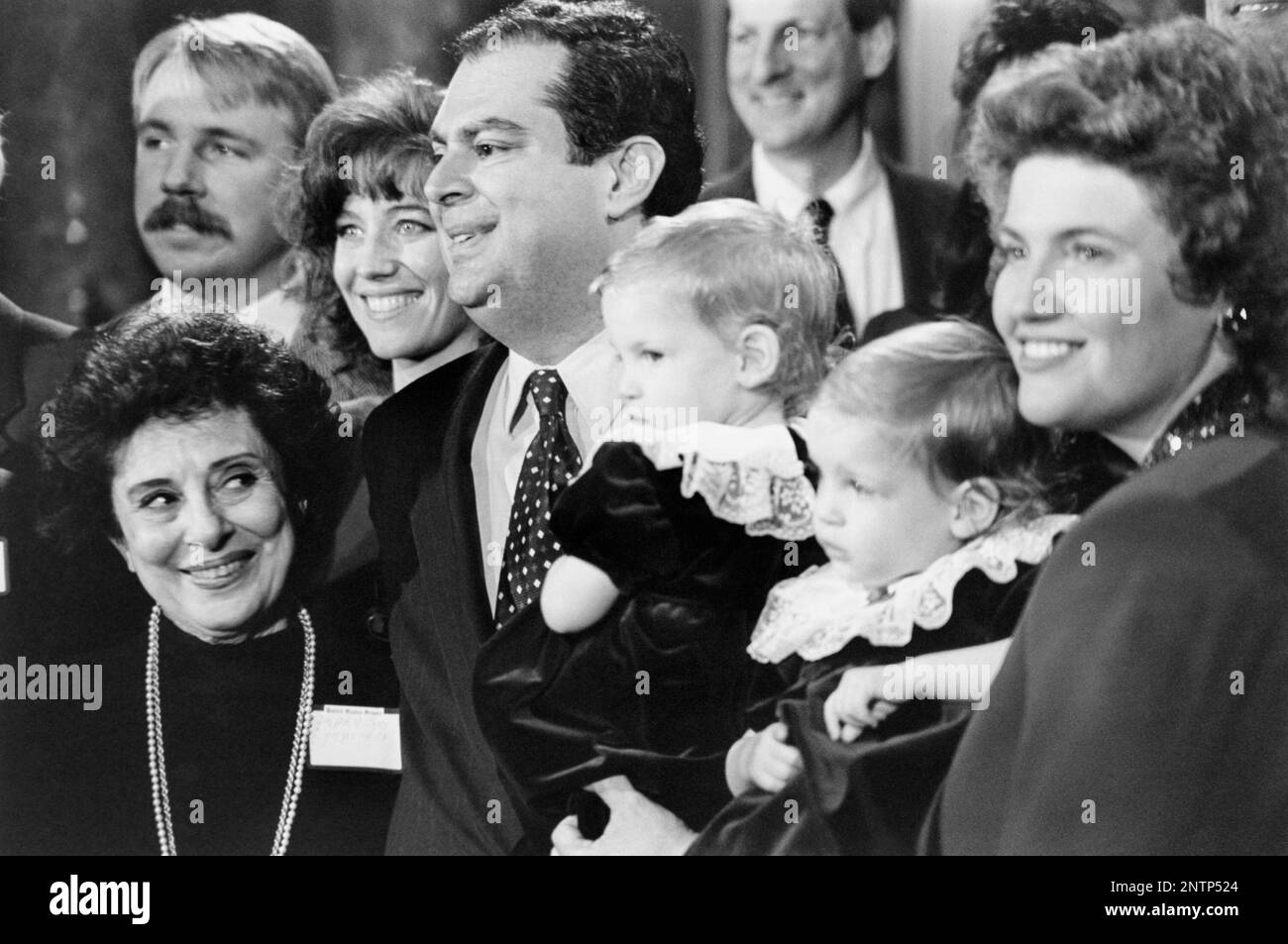 Sen. Spencer Abraham, R-Mich. and wife Jane and twins Betsy and Julie ...