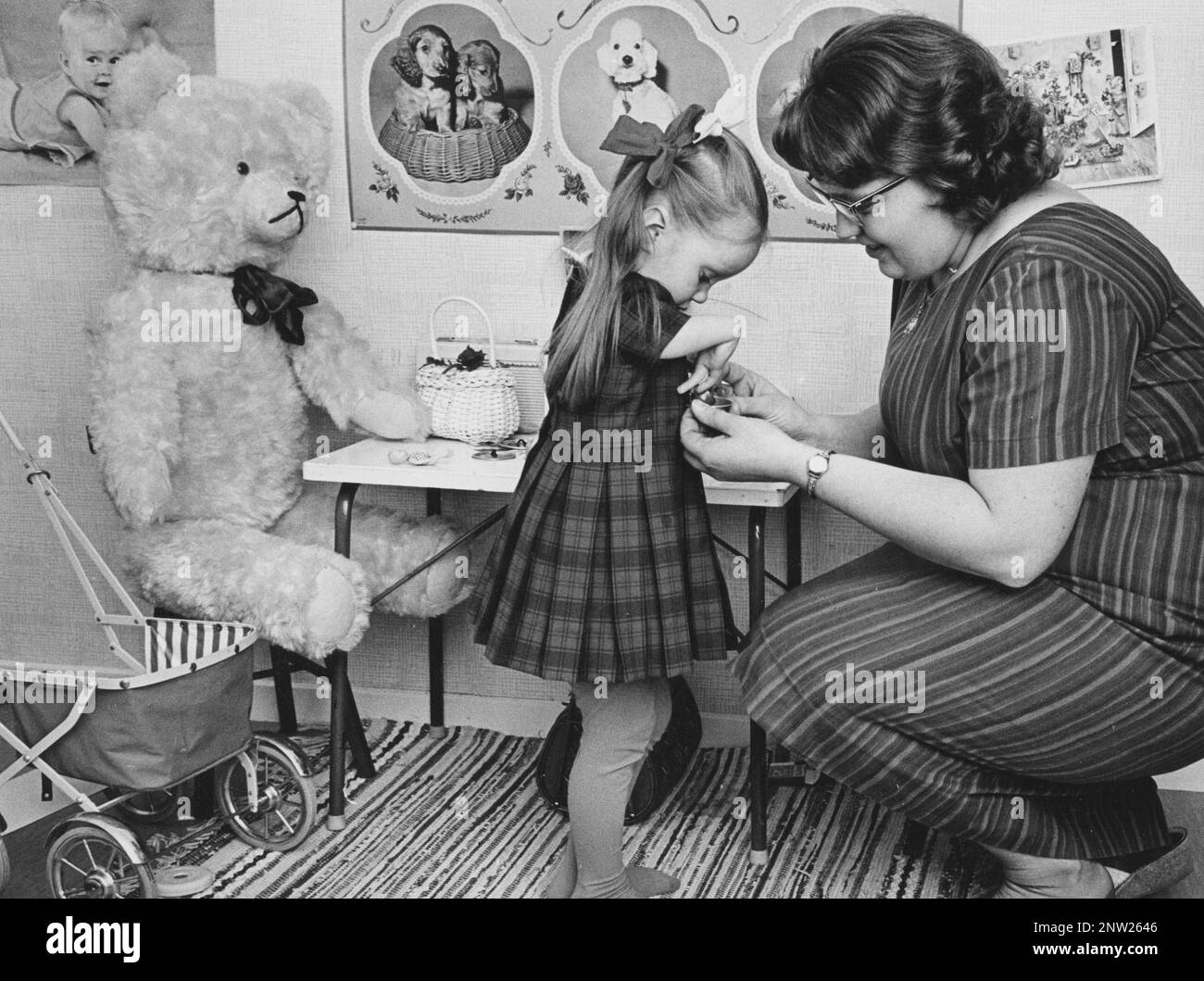 Thalidomid-Skandal. Ende 1950s und Anfang 1960s führte die Verwendung ...