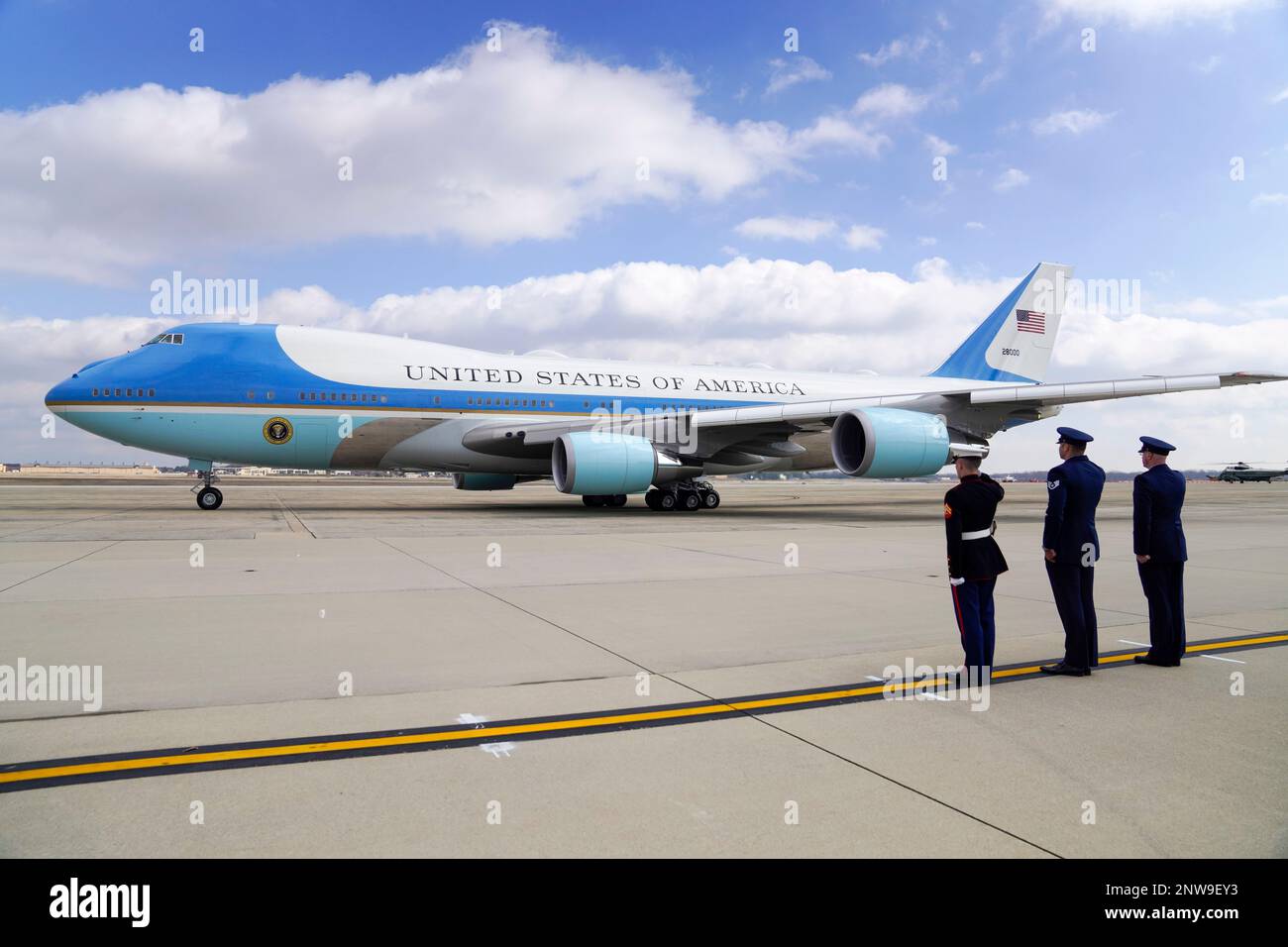 Col. William "Chris" McDonald, Vice Commander, 89th Airlift Wing, and ...