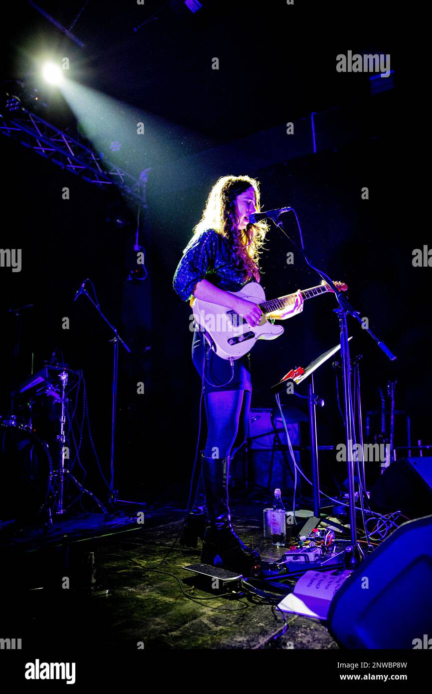 Alaska reid konzertshow -Fotos und -Bildmaterial in hoher Auflösung – Alamy