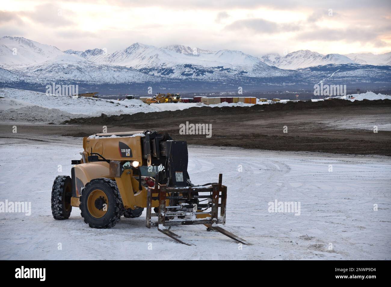 Die USA Armeekorps der Ingenieure - Bezirk Alaska setzt den Bau der 16/ ...