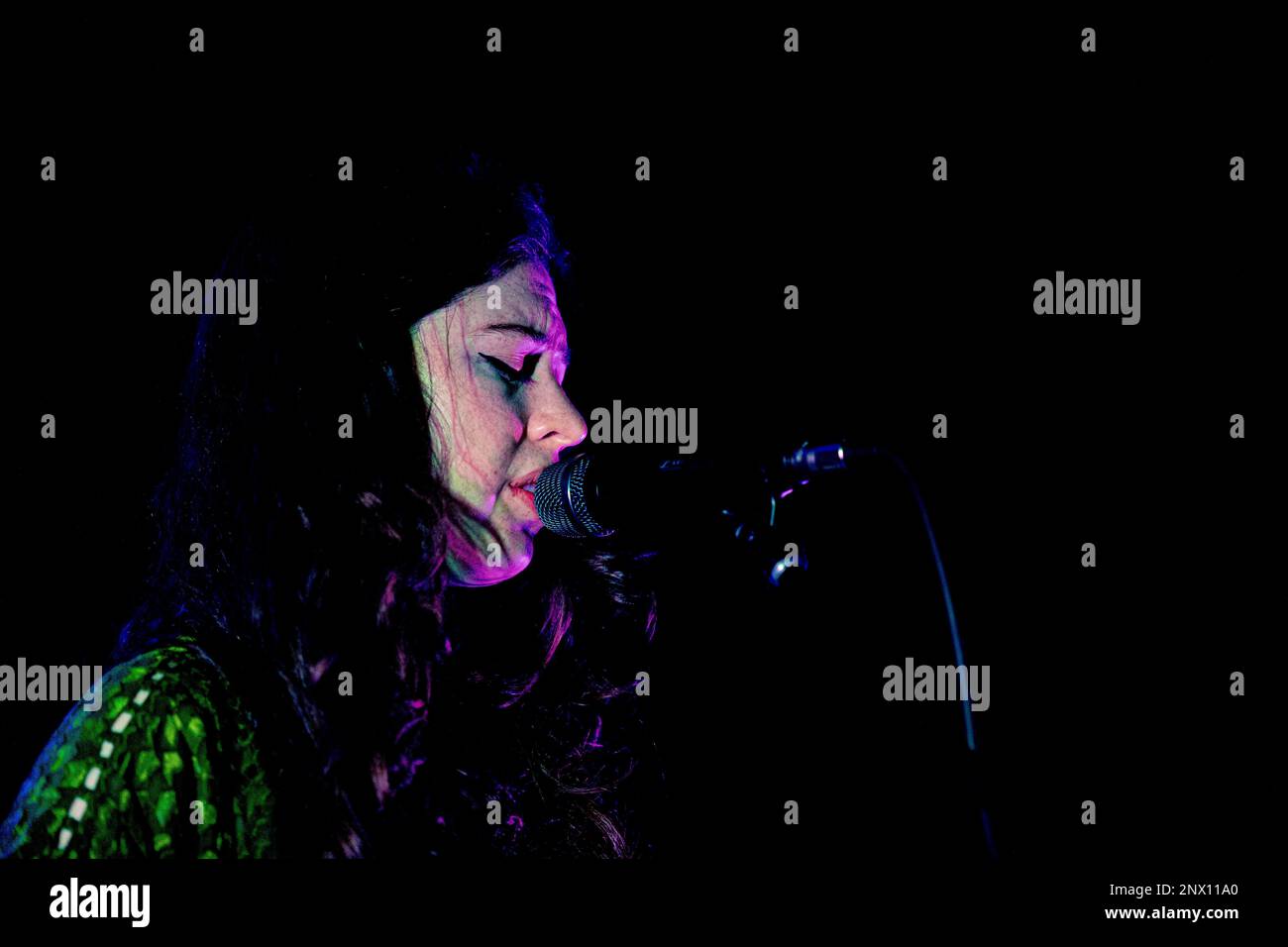 Alaska reid live konzert -Fotos und -Bildmaterial in hoher Auflösung ...