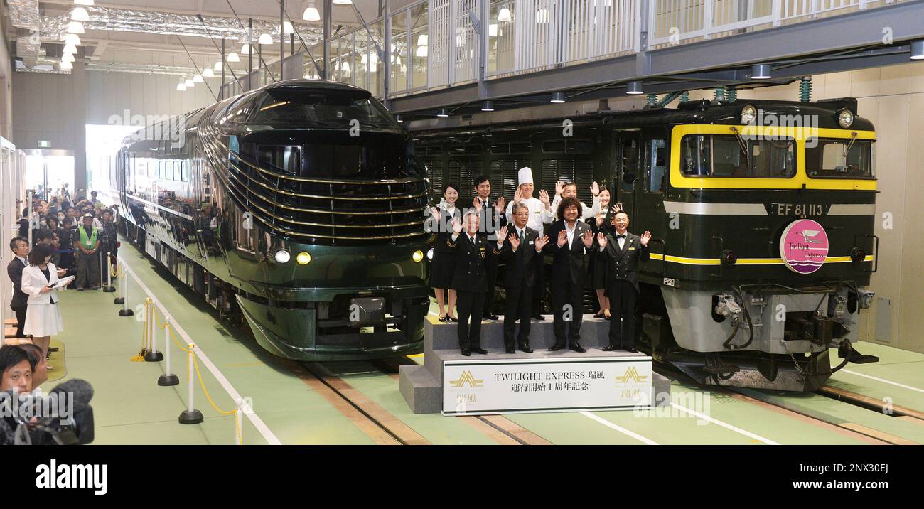 Former Twilight Express that retired in 2015 (R) and Twilight Express ...
