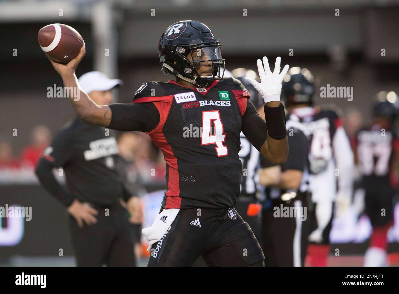 May 31, 2018: Ottawa Redblacks quarterback Dominique Davis (4) warms up ...