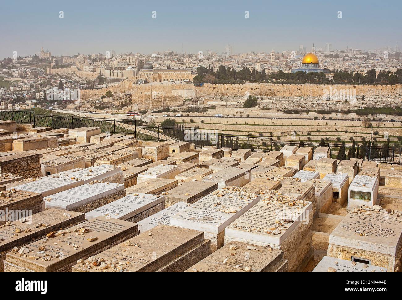 Blick auf Jerusalem vom Ölberg, Jerusalem, Israel Stockfotografie - Alamy