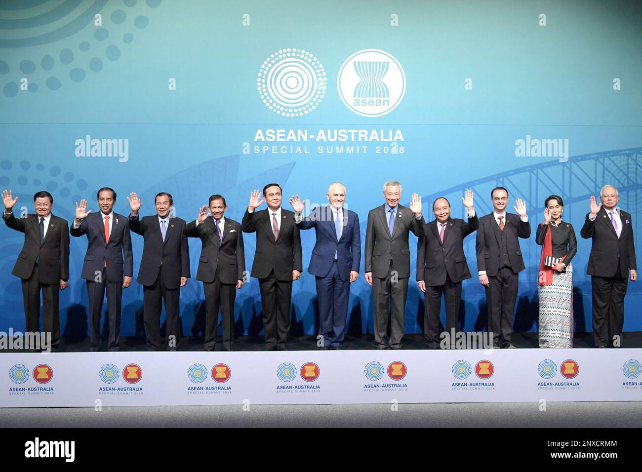 ASEAN leaders pose at the ASEAN in Australia Special Summit in Sydney ...