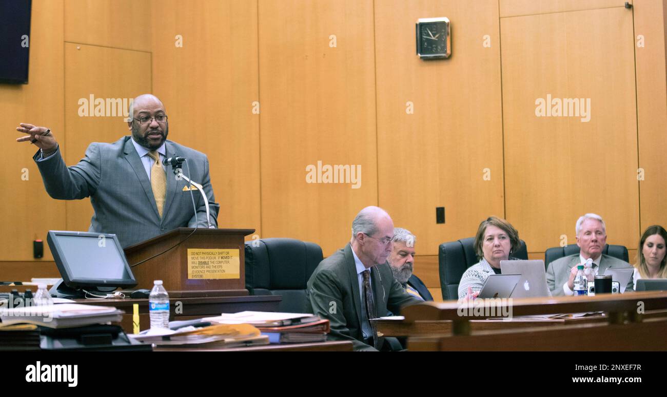 Fulton County Chief Assistant District Attorney Clint Rucker, left ...