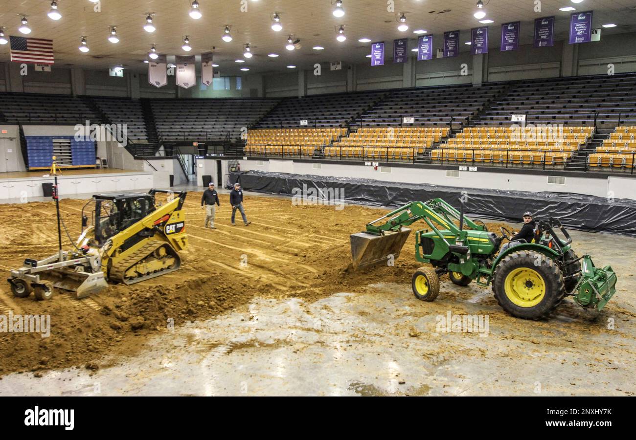 Paul Layman, left center, and Caleb Murphy of Murphy Excavating inspect ...