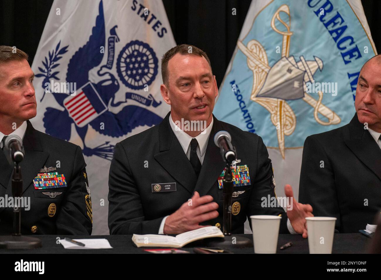 Force master chief jason dunn -Fotos und -Bildmaterial in hoher ...