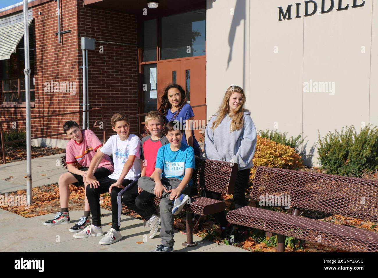 Sandpoint Middle School students Sean Gallaher, Arika Alward, Ayiana ...