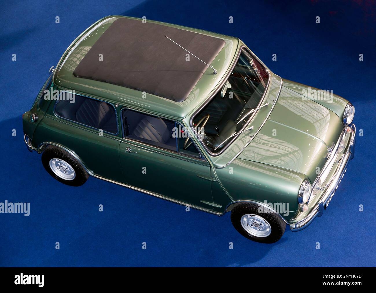 Luftaufnahme von Paul McCartney's Radford Mini Cooper S De Ville, Teil ...