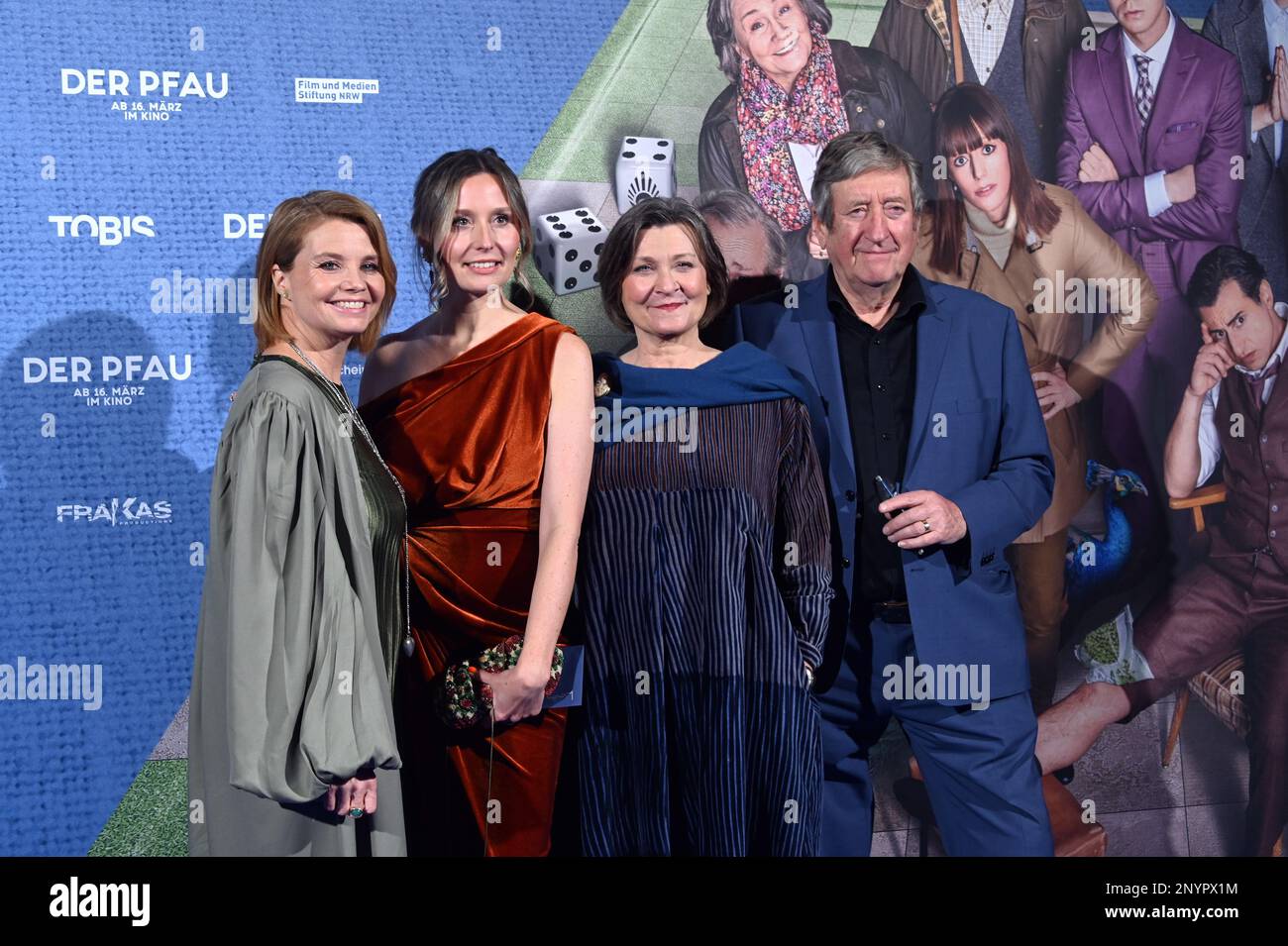 Köln, Deutschland. 01. März 2023. Die Schauspieler Annette Frier, Linda ...
