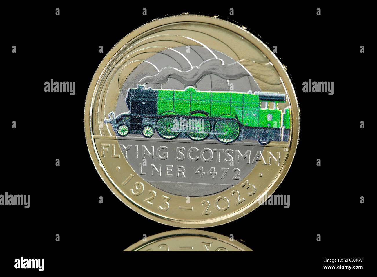 Eine farbige 2023 £2-Euro-Münze zum Gedenken an 100 Jahre ...