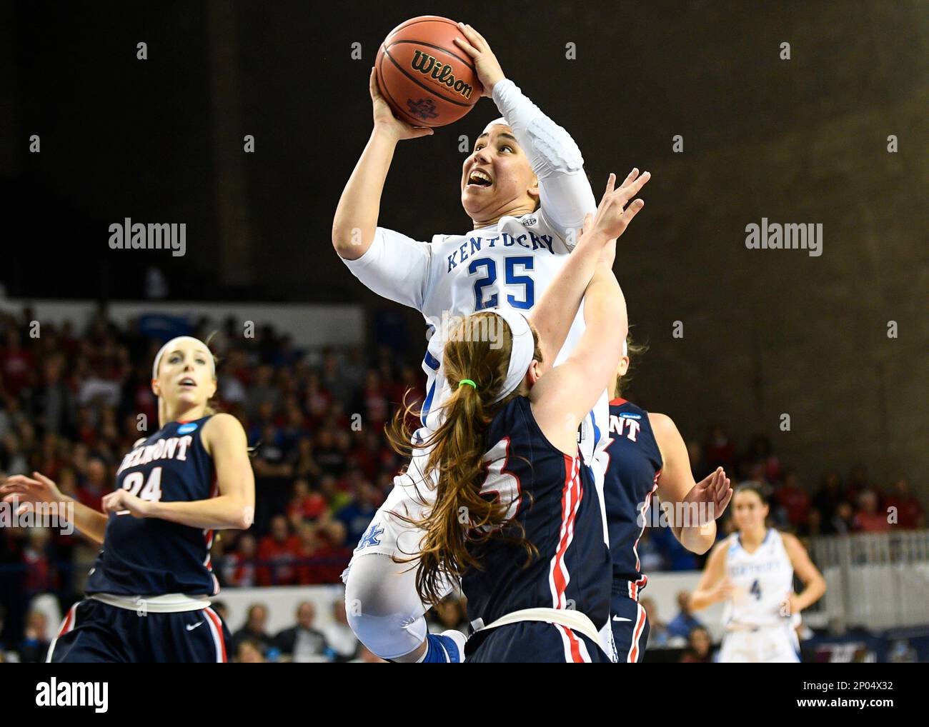 March 17, 2017 Kentucky Wildcats guard Makayla Epps (25) takes the shot ...