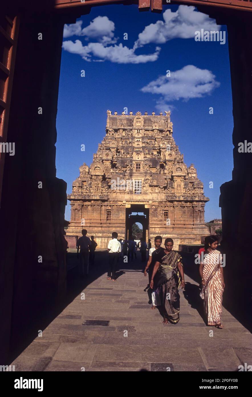 Big temple -Fotos und -Bildmaterial in hoher Auflösung – Alamy