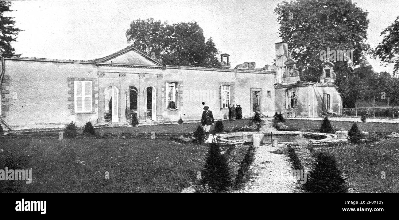 "Nos Regions Devastees; Le Chateau d'Etrepy (Marne): Facade sur le Parc ...